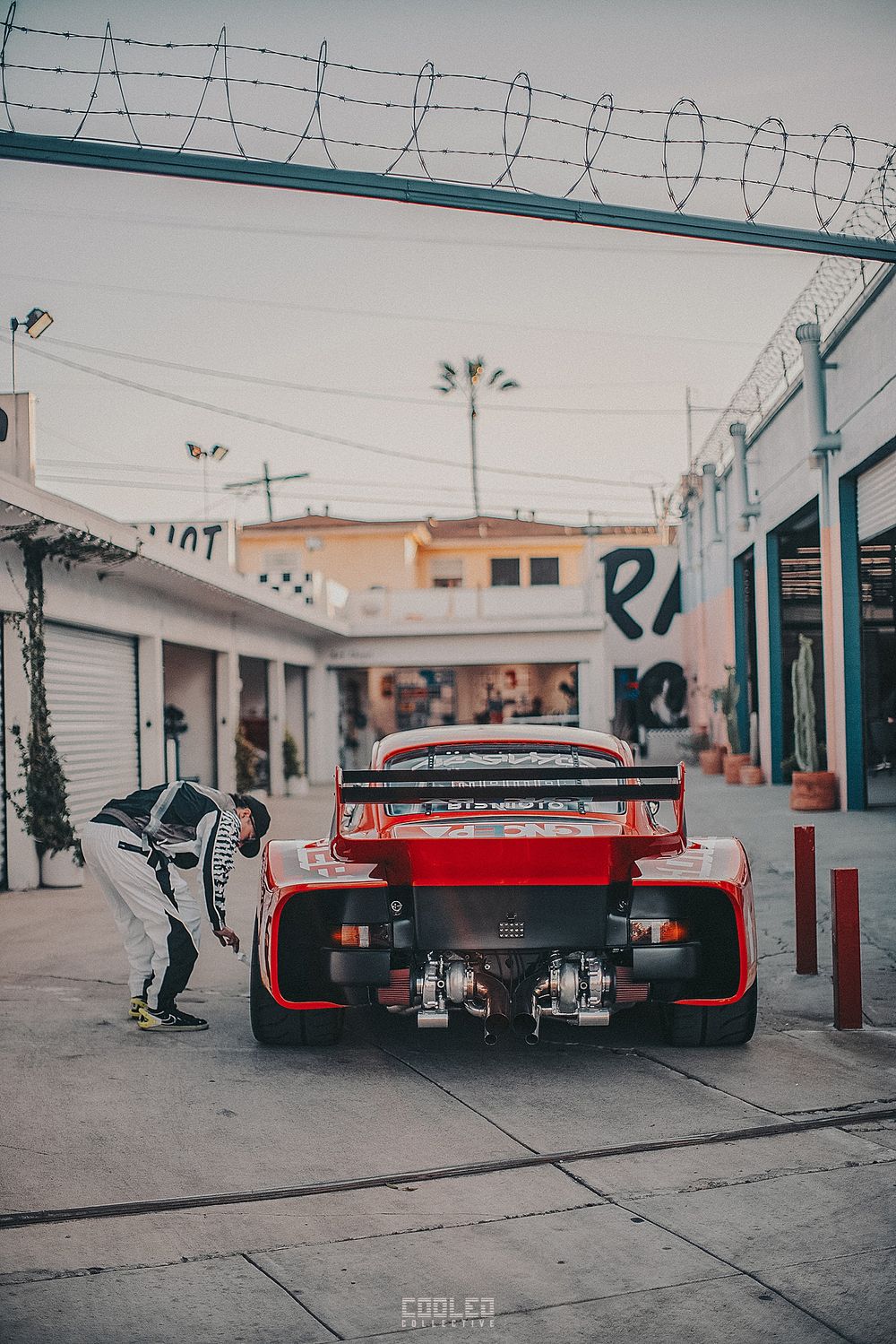 Rod Chong's 935 at Race Service | Cooled.Collective